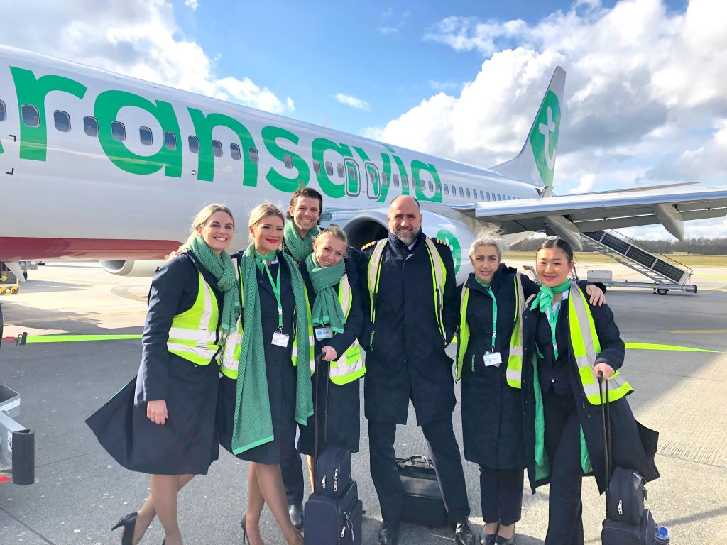 Being a Stewardess | Back in the sky again